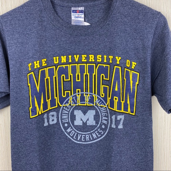 Tops | University Of Michigan Wolverines Graphic Tee S | Poshmark